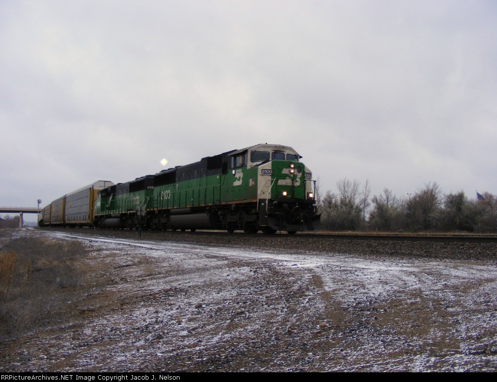 BNSF 8100